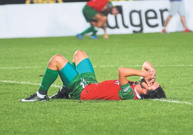 AYAĞA KALK SAVAŞ - Spor Haberleri AYAĞA KALK SAVAŞ - Spor Haberleri