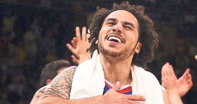 Shane Larkin son 10 yılın en iyisi seçildi - Spor Haberleri