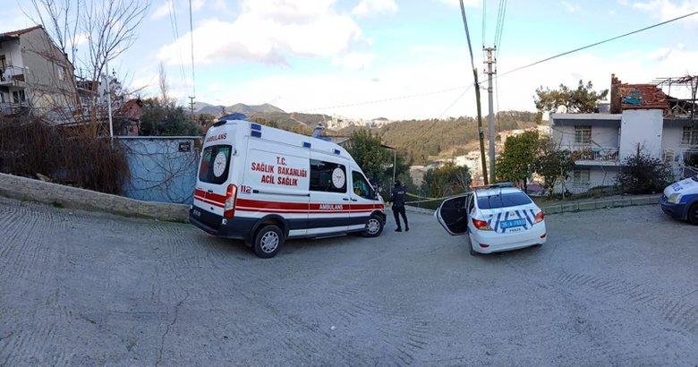 İzmir’de korkunç olay! Madde bağımlısı, sokak ortasında ölü bulundu ... İzmir’de korkunç olay! Madde bağımlısı, sokak ortasında ölü bulundu ...