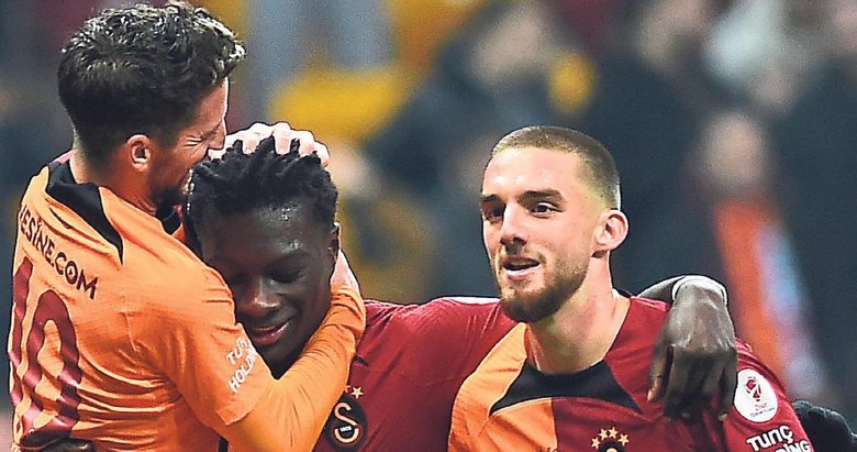 Galatasaray zar zor - Spor Haberleri