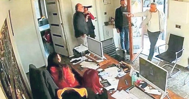 İş insanına ofiste infaz