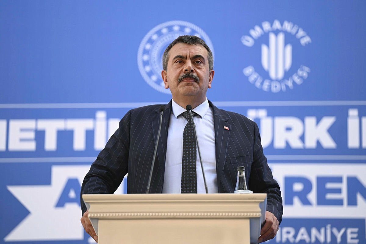 Tekin: Türkçe ortalaması 70 olmayan sınıfı geçemeyecek - Gündem Haberleri