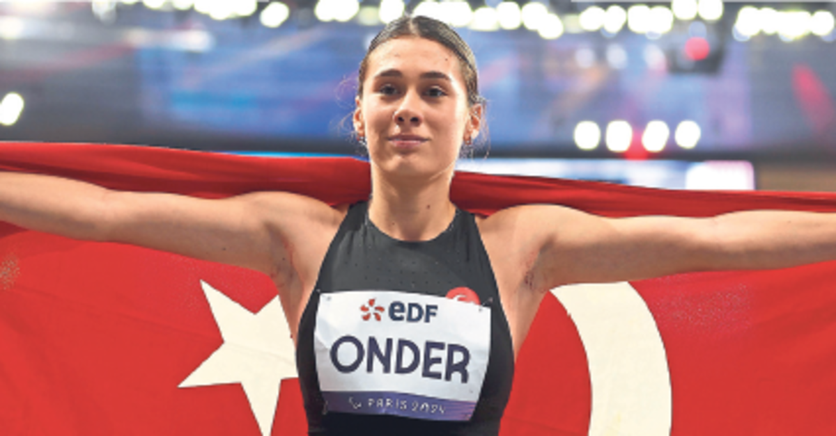Aysel Önder’den gümüş madalya - Spor Haberleri
