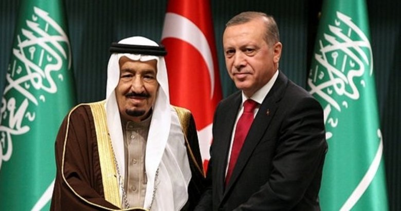 Başkan Recep Tayyip Erdoğan, Kral Abdülaziz ile telefonda bayramlaştı Başkan Recep Tayyip Erdoğan, Kral Abdülaziz ile telefonda bayramlaştı