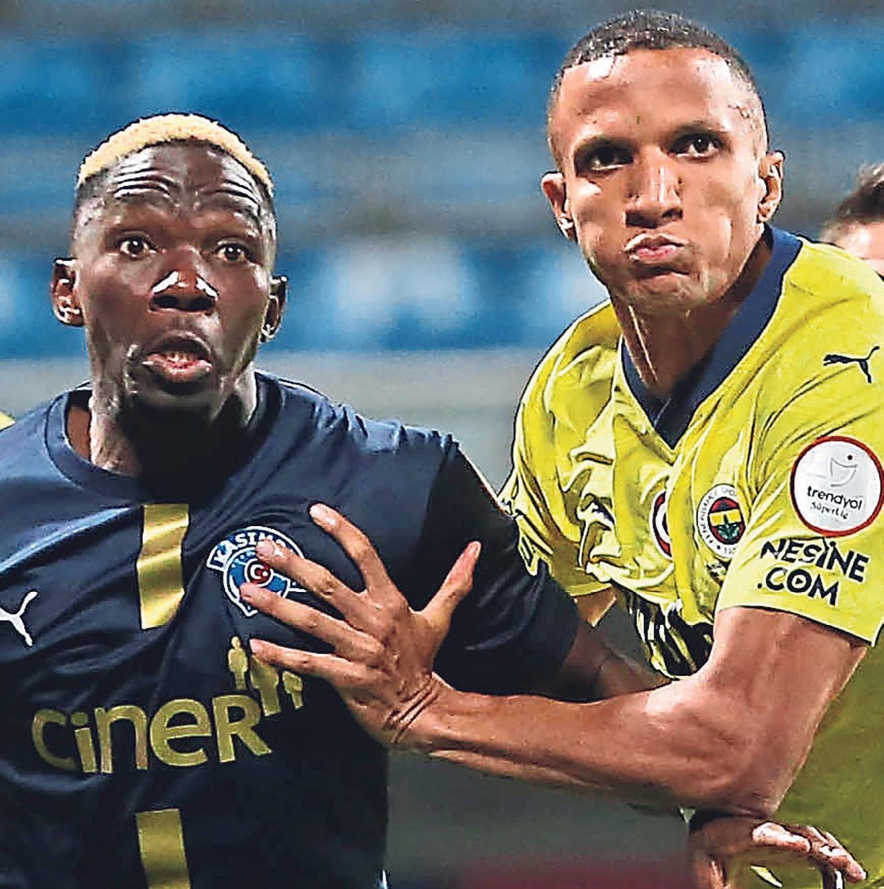 Fener’e çifte şok - Fenerbahçe Haberleri